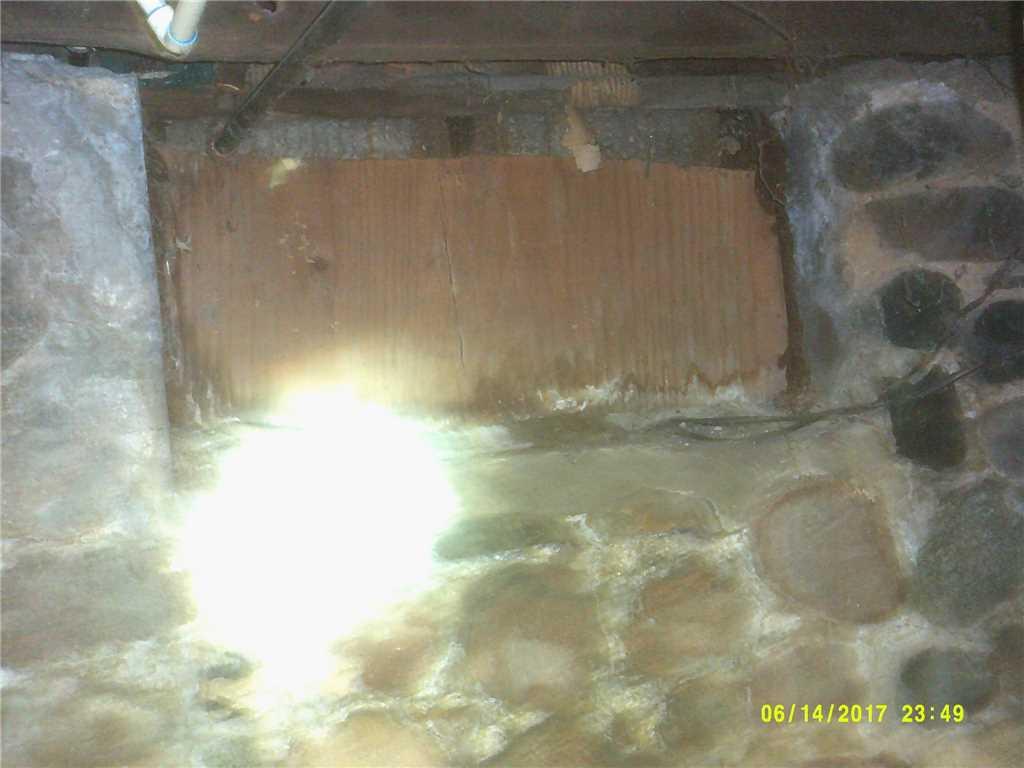 Crawl Space Repair - Burr Oak, MI Crawl Space Repair - DIY Window Cover ...