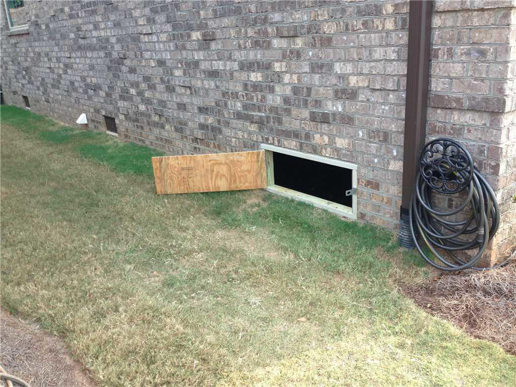 Crawl Space Repair - Soaked Ground in Easley, SC Receives Full ...