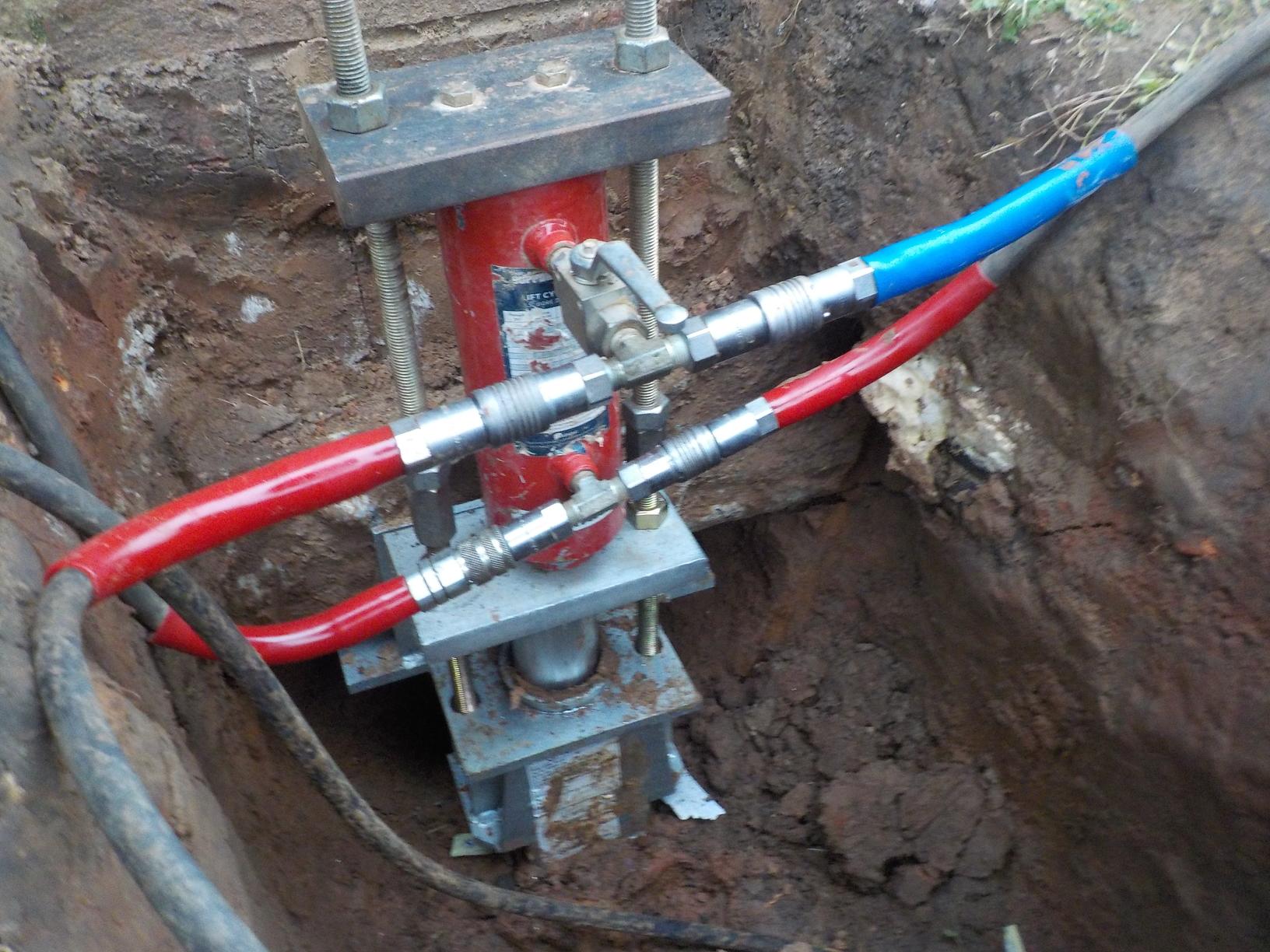 Foundation Repair - Push Piers in Clarksville - Hydralic Pressure