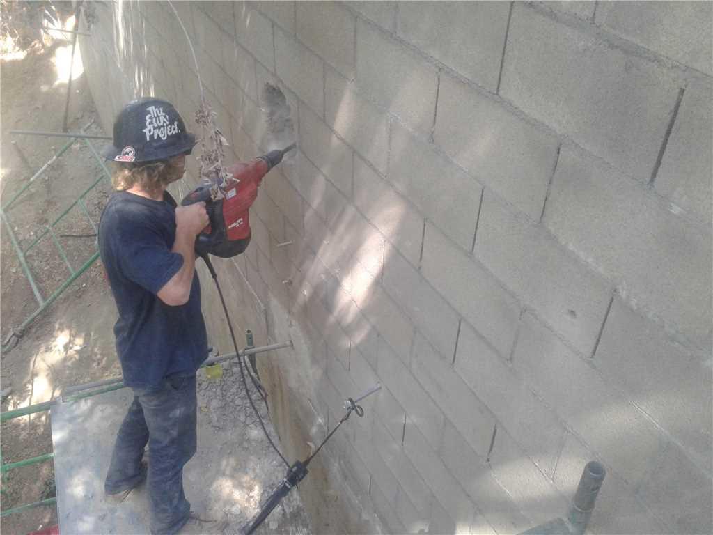 Saber Foundation Repair - Foundation Repair - Fixing a Block Wall in ...