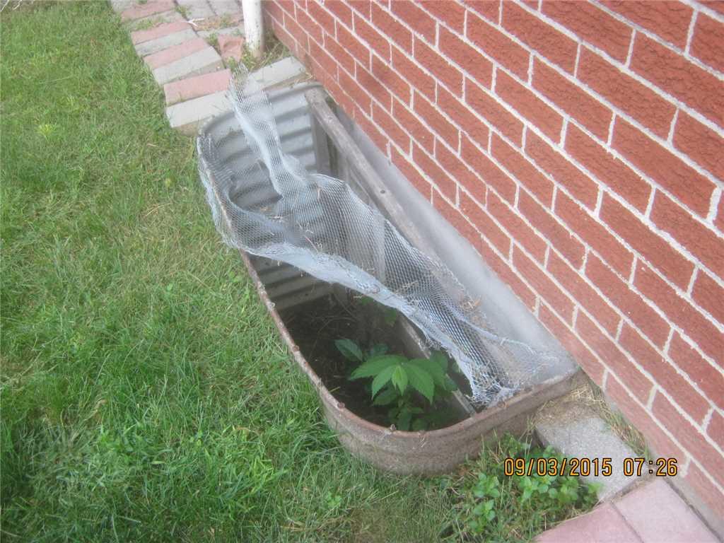 Sump Pump Installation - Waterproofing a basement in Candiac, Qc ...