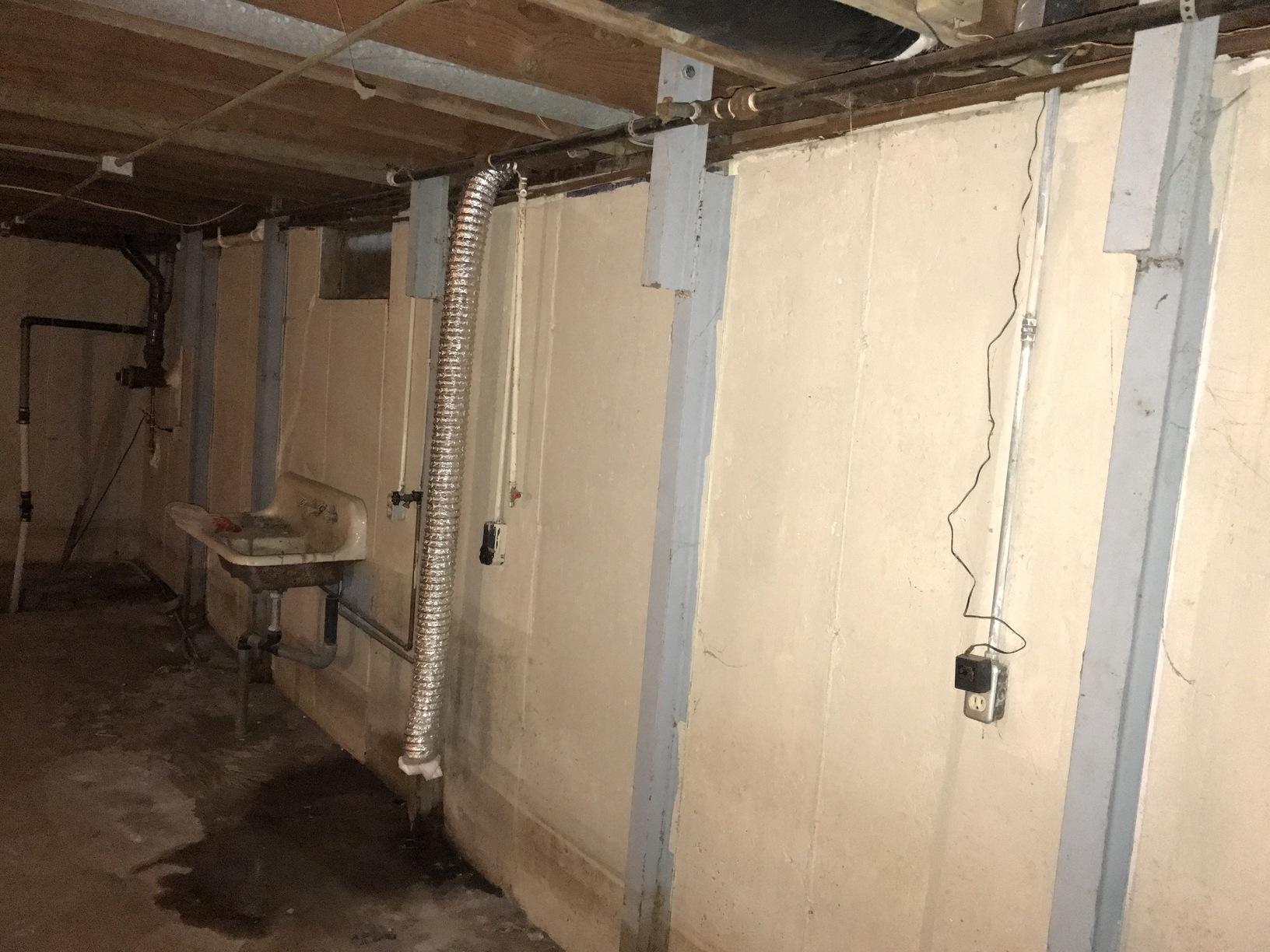 Foundation Repair - Failed Wall Braces in Altamont, IL - Failed Wall Brace