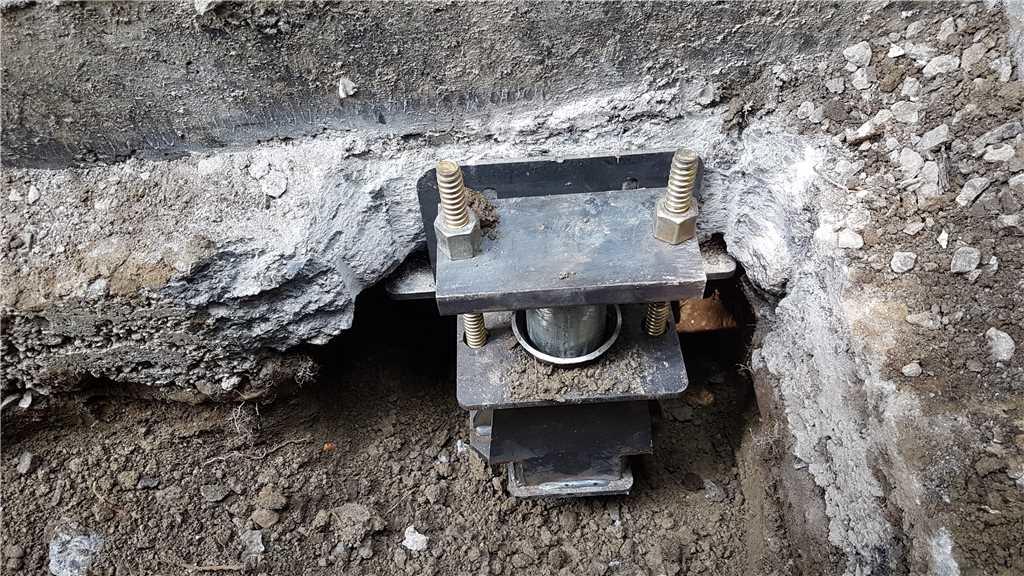 Réparation de fondations - Travaux de pieutage pour réparer un mur de ...