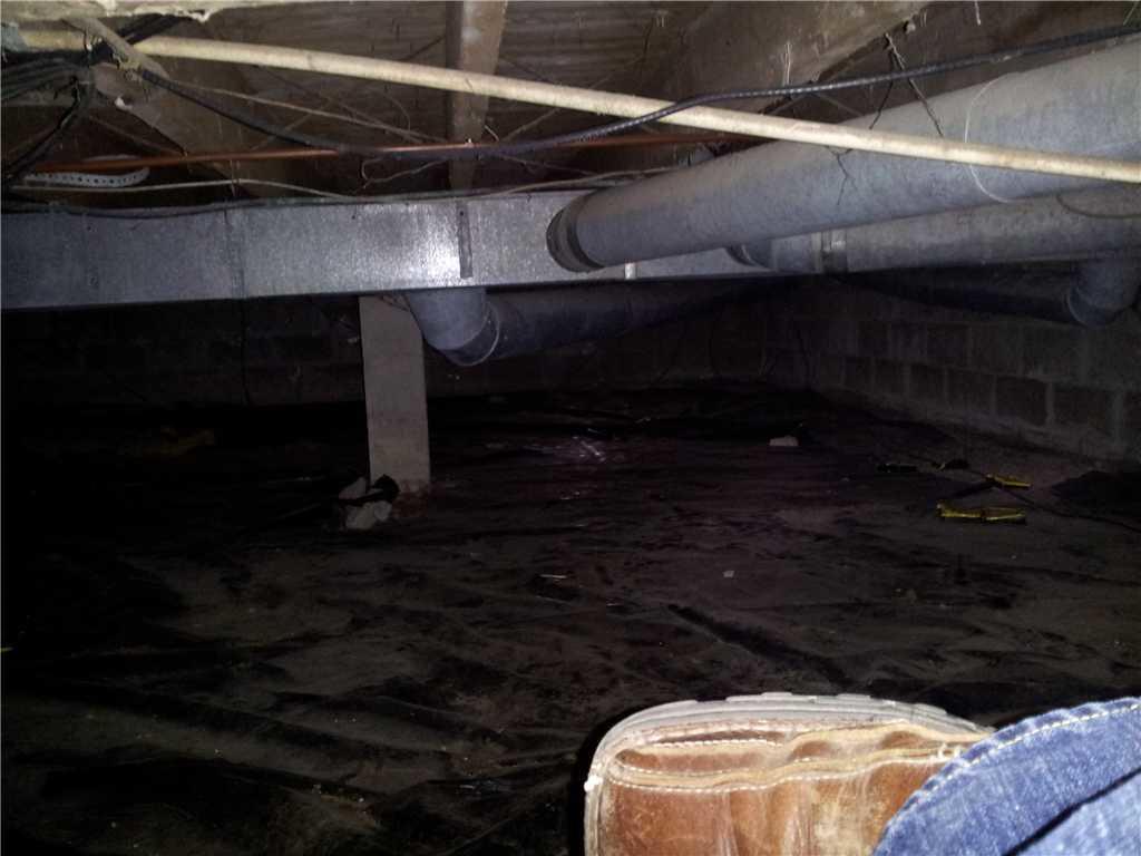 Crawl Space Repair - Crawl Space Vapor Barrier in Staunton IL - Duct ...