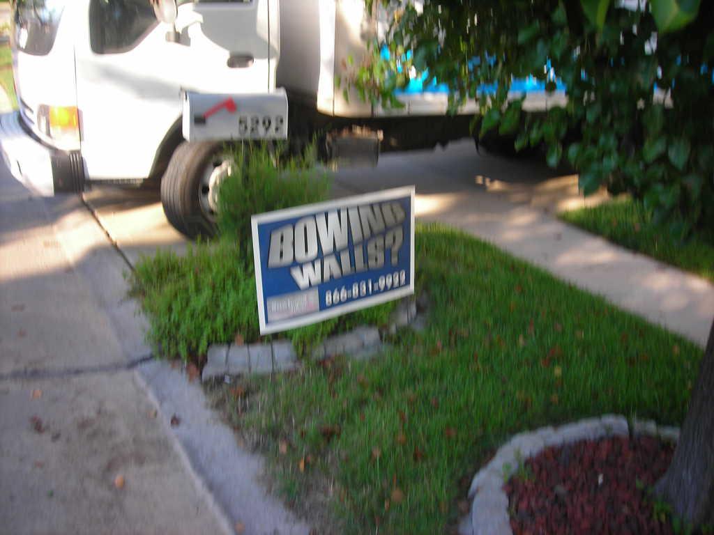 Foundation Repair - Bowing, Buckling, and Cracked Walls - Yard Sign