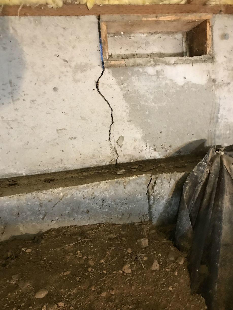 Foundation Repair - Cracks outside or inside of the home? - Crawl Space ...