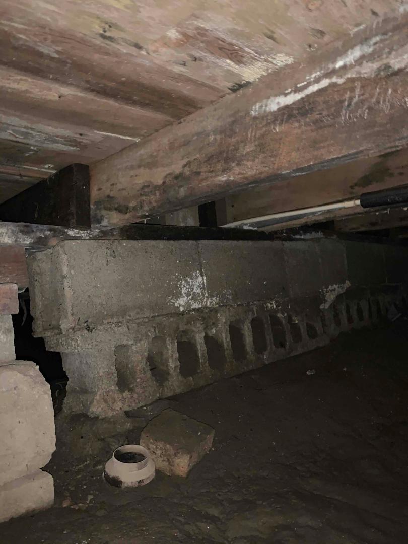 Foundation Repair - Unstable Crawl Space in Bethalto, IL - Unstable ...