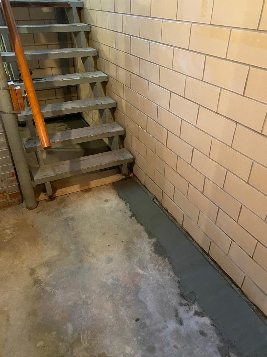 Basement Waterproofing - Leaky Libourn, Missouri Basement Waterproofed ...