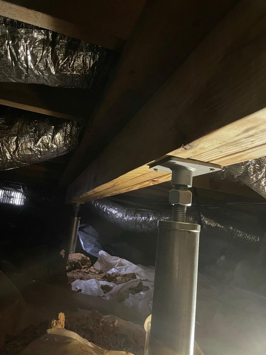Foundation Repair - Installing Crawl Space Support Jacks in Dalton, GA ...